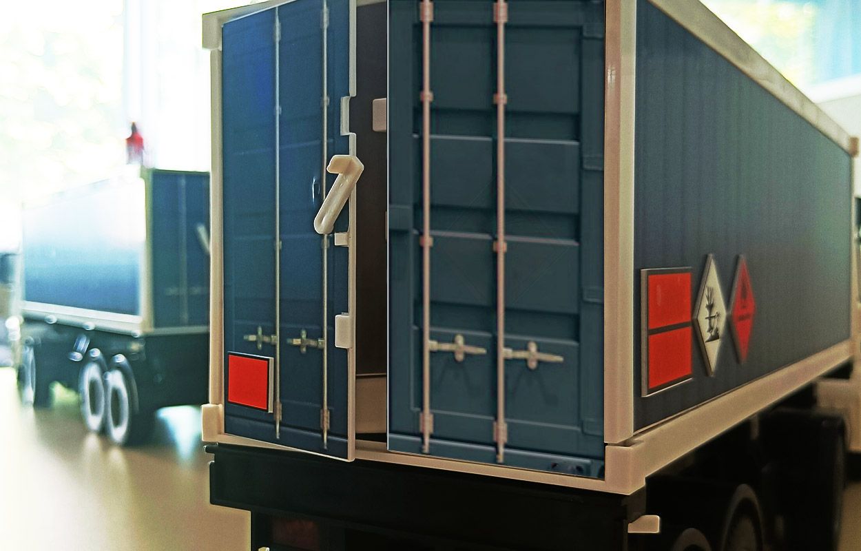 RC Container Truck for Hazardous Materials Training